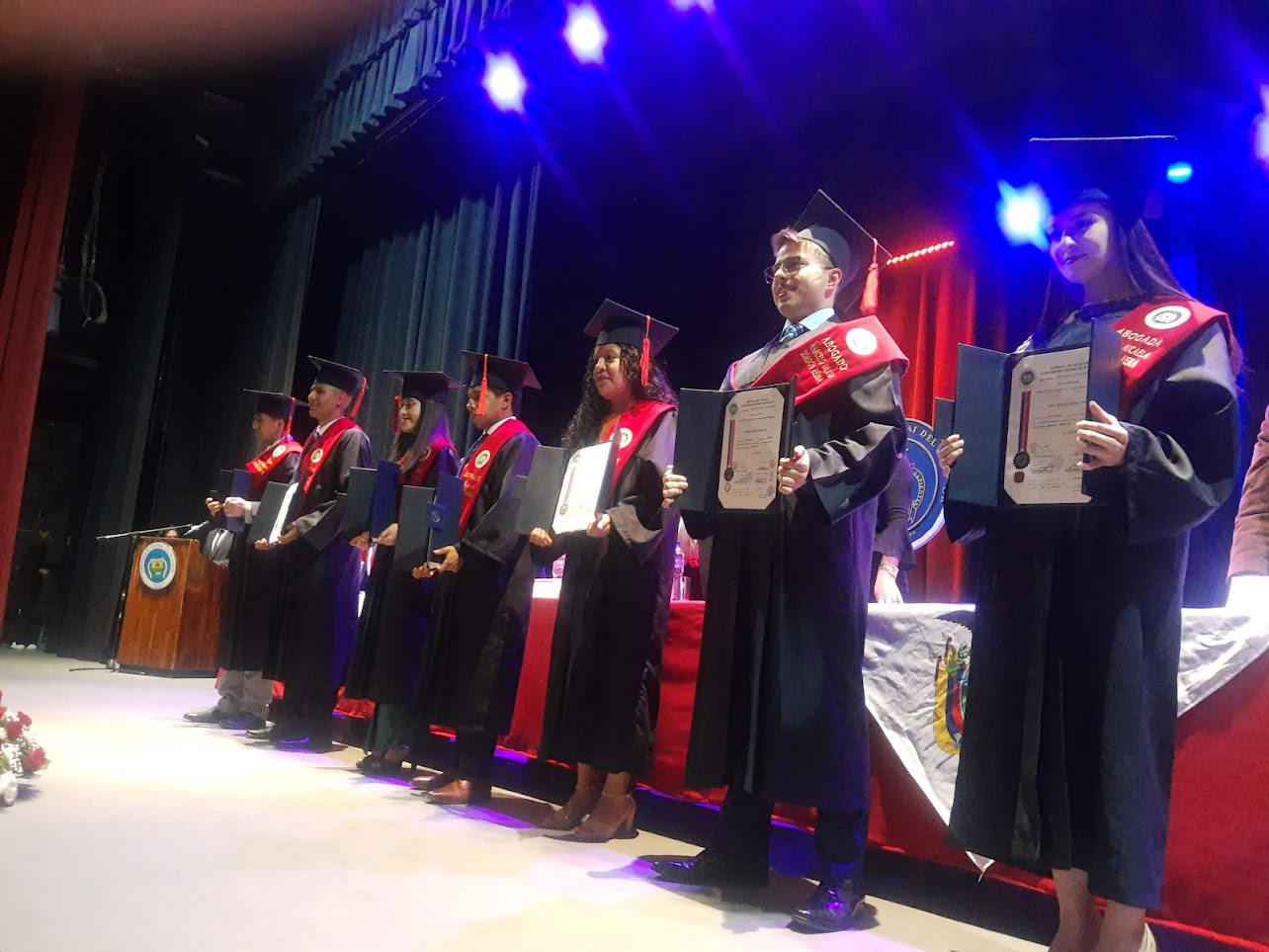 home - Universidad Central del Ecuador