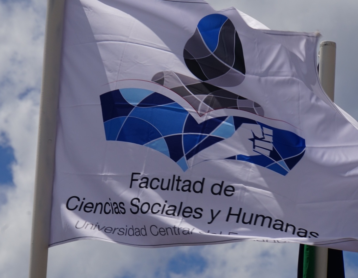 archive_noticias - Universidad Central del Ecuador